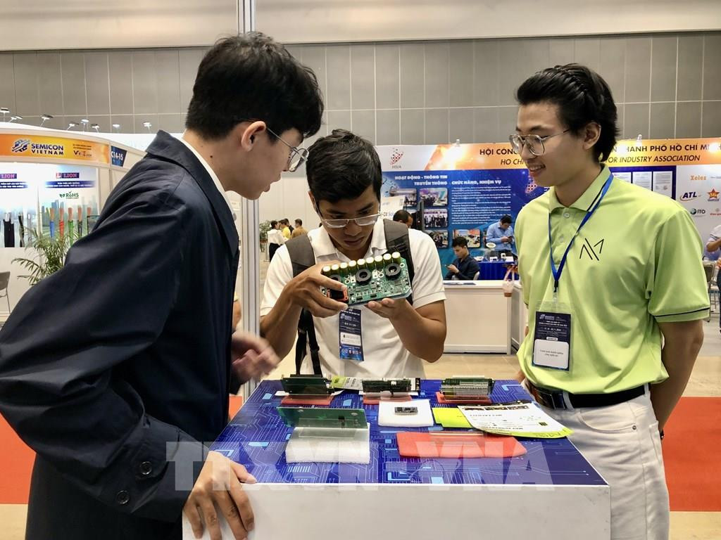 Over 170 FDI projects in the semiconductor industry registered in Vietnam